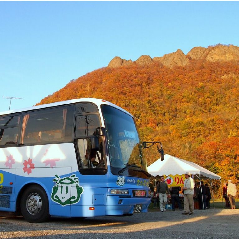 バスで行く定山渓 五大紅葉 – 定山渓観光協会公式サイト